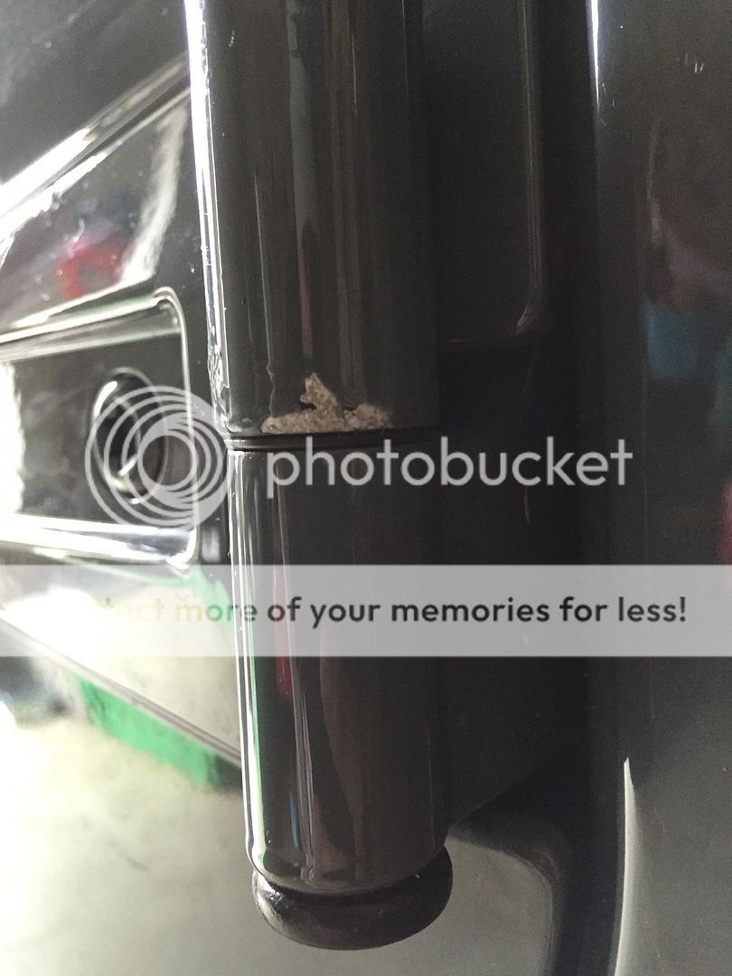 Paint chipped down to metal...little help, please. | Jeep Wrangler Forum